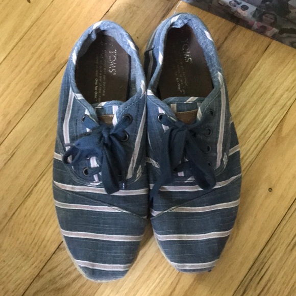 Toms | Shoes | Navy And Pink Striped Toms | Poshmark